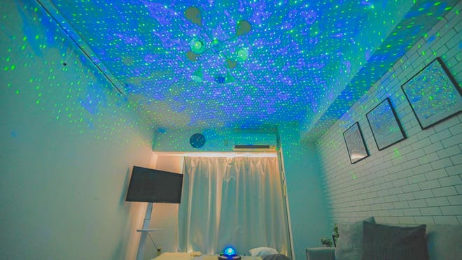 京都駅徒歩4分🚃今だけ10%オフ🎁特大プロジェクター🍿女子会🎁おうちデート💖人をダメにする1日中だらだら空間💓の写真10