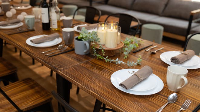 京都駅🚶徒歩5分で大型スペース!/最大着席56名/100㌅プロジェクター/飲食可/利用後清掃おまかせ可/ビジネスの写真14