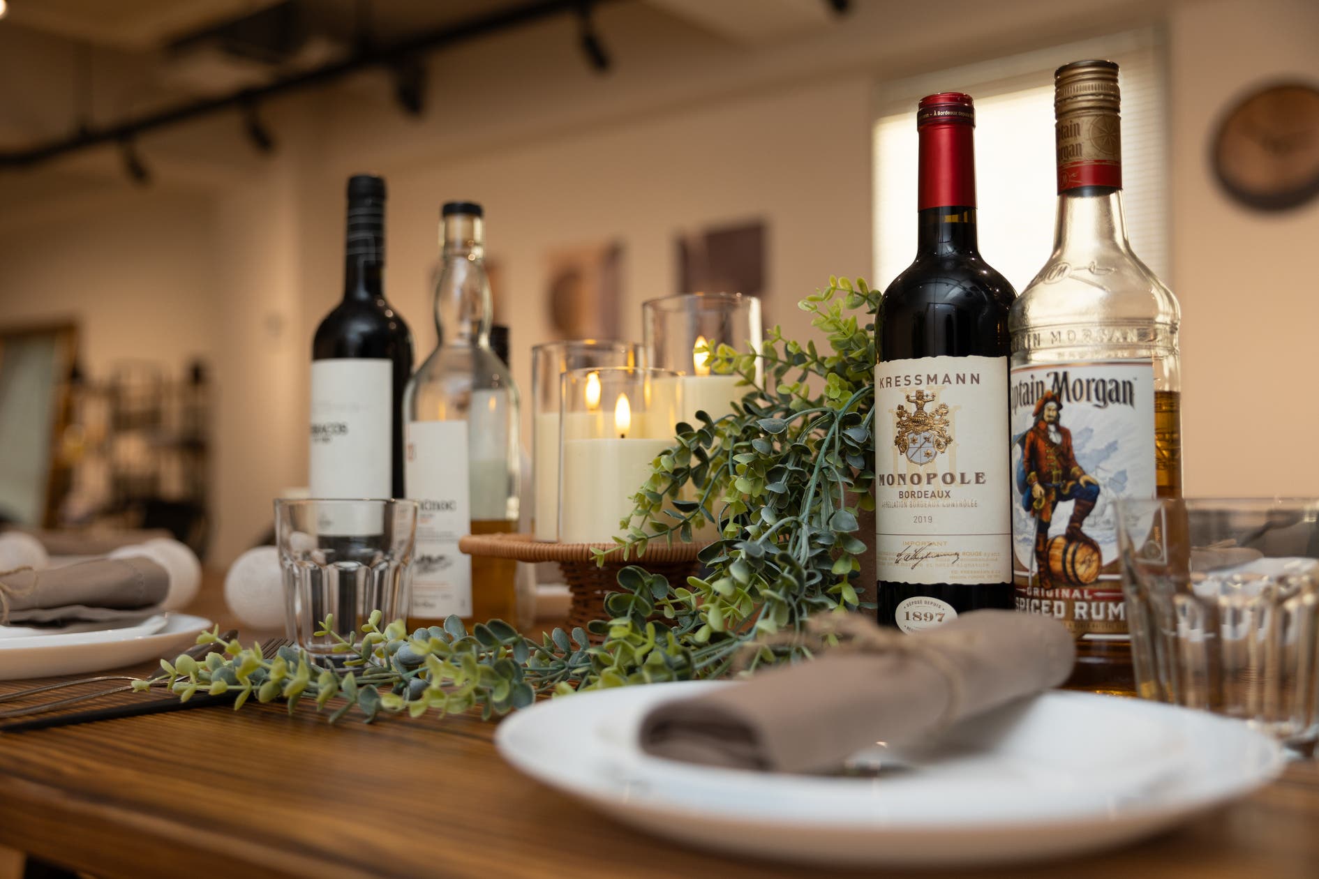 京都駅🚶徒歩5分で大型スペース！/最大着席56名/100㌅プロジェクター/飲食可/利用後清掃おまかせ可/ビジネスの写真15