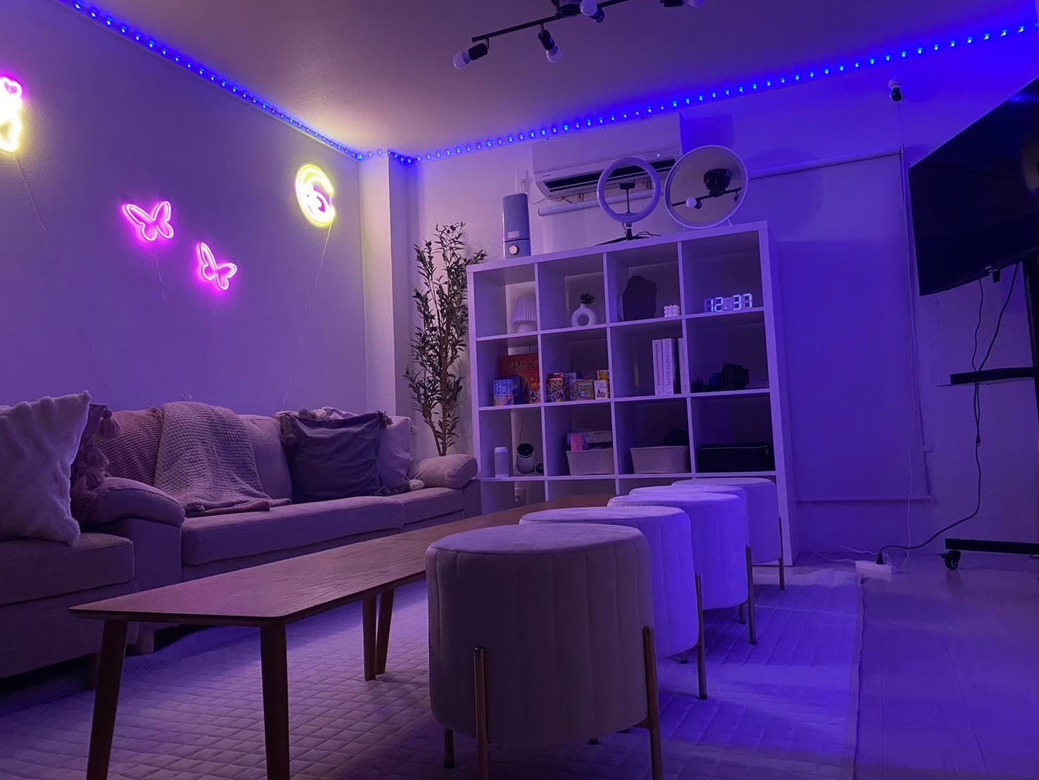 【京都駅すぐ】学割💓歓迎会🎉Netflix🎬巨大スクリーン🌟ゲーム🎮推し活や女子会🎀デートにも❤️大学生歓迎✨の写真1