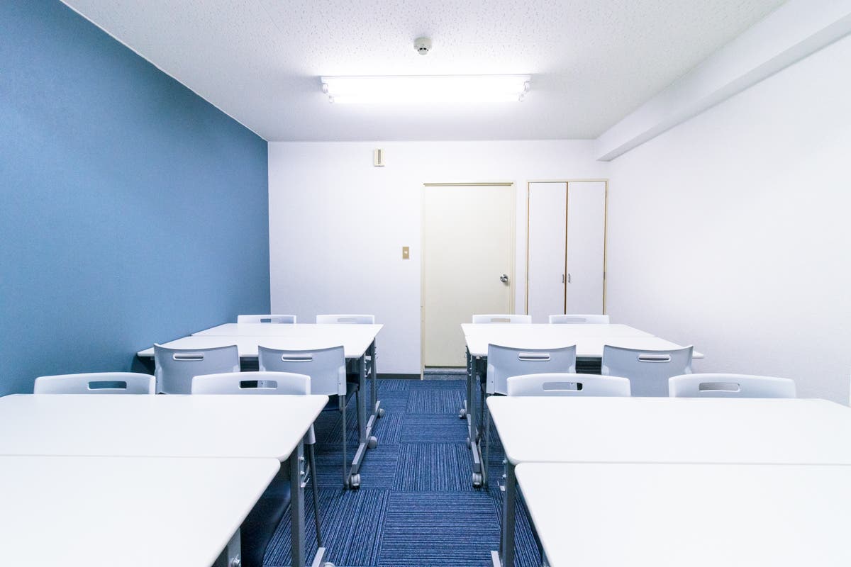 【札幌駅出口目の前の最高の立地！定員16名！】大型モニター・10Gbps光回線・WiFi無料！ふれあい貸し会議室 札幌No149の写真11