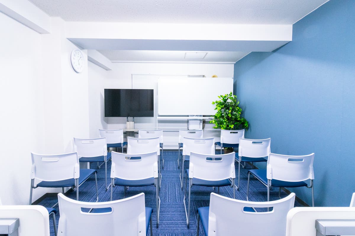 【札幌駅出口目の前の最高の立地！定員16名！】大型モニター・10Gbps光回線・WiFi無料！ふれあい貸し会議室 札幌No149の写真19