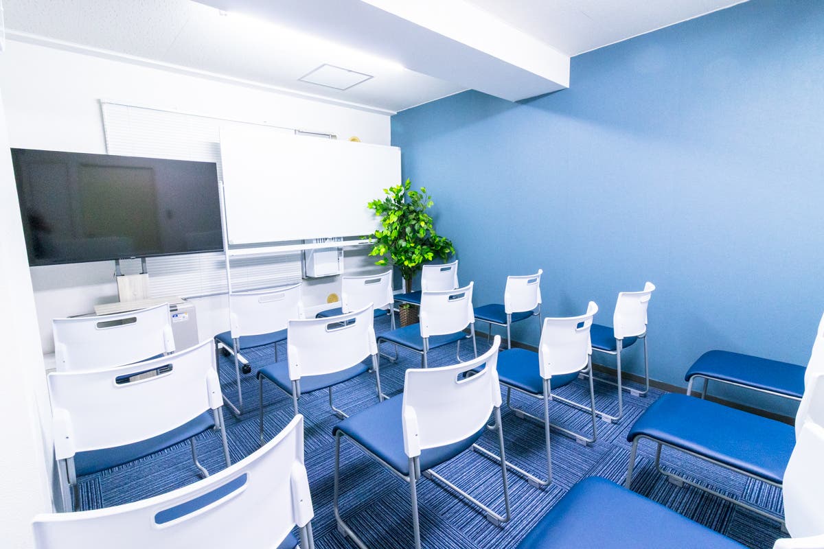 【札幌駅出口目の前の最高の立地！定員16名！】大型モニター・10Gbps光回線・WiFi無料！ふれあい貸し会議室 札幌No149の写真20