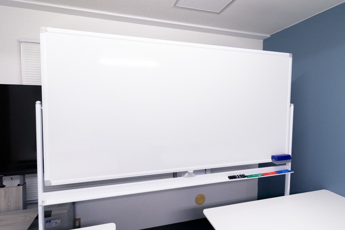 【札幌駅出口目の前の最高の立地！定員16名！】大型モニター・10Gbps光回線・WiFi無料！ふれあい貸し会議室 札幌No149の写真28