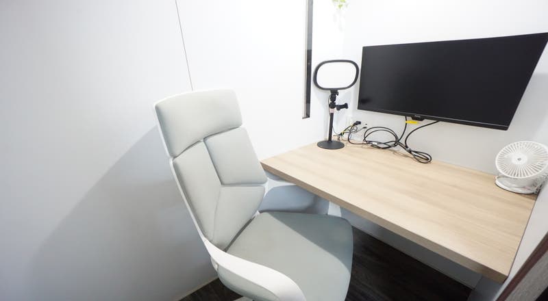 ＜PaO Work 405新宿No.7＞完全個室ワークブース💼光回線Wi-Fi📶モニター🖥テレワーク/ZOOM/面接/自習/作業