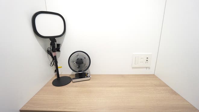 <PaO Work 405新宿No.10>完全個室ワークブース💼光回線Wi-Fi📶電源🔌テレワーク/ZOOM/面接/自習/作業の写真2