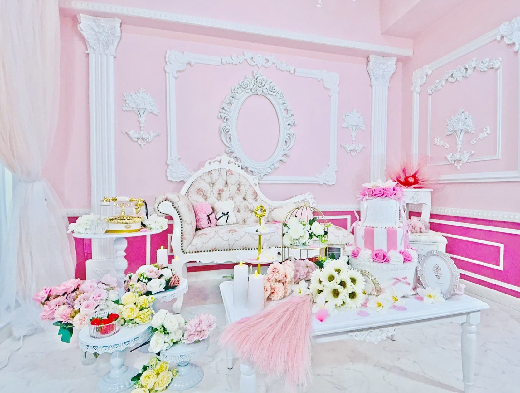 北九州 小倉／💗ピンク＆白×姫系撮影スタジオ💗／推し活／生誕祭／コスプレ／ニューボーンフォトの写真3