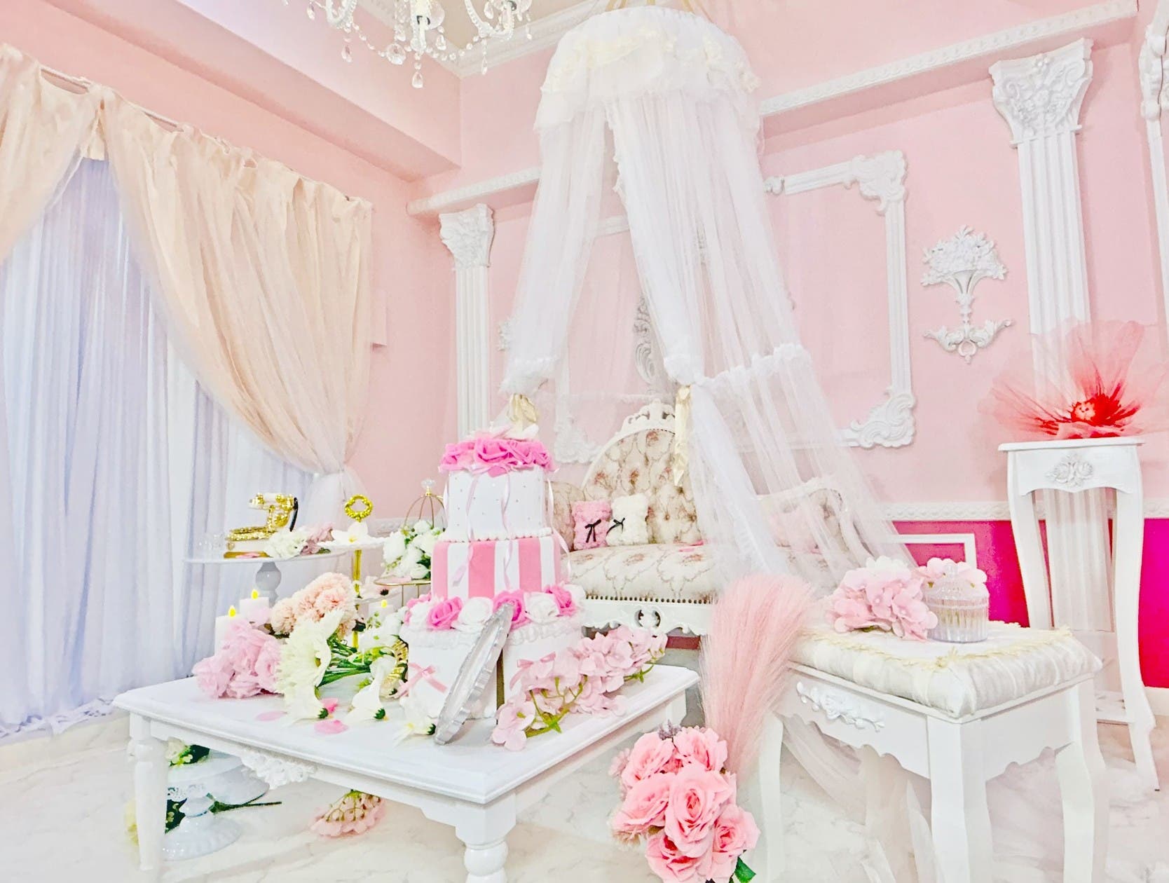 北九州 小倉／💗ピンク＆白×姫系撮影スタジオ💗／推し活／生誕祭／コスプレ／ニューボーンフォトの写真4