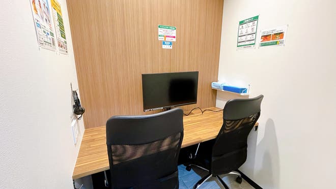 【品川駅から徒歩1分】モニター・フリードリンク付き2名個室(ブース4)7階※予約時間前は入室不可の写真3