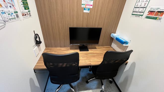 【品川駅から徒歩1分】モニター・フリードリンク付き2名個室(ブース17)8階※予約時間前は入室不可の写真8