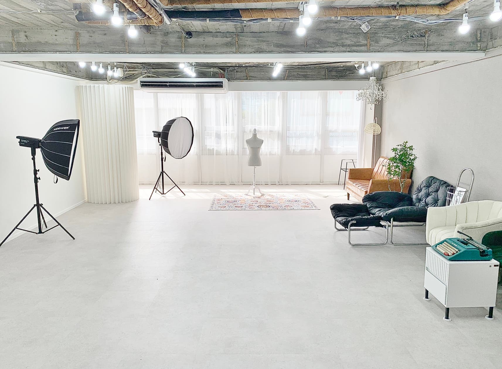 OPEN【25％オフ】神保町駅3分✨自然光5.8m/白壁6.7m/ポートレート/アパレル/商品撮影/インタビュー/撮影会/前撮りの写真17