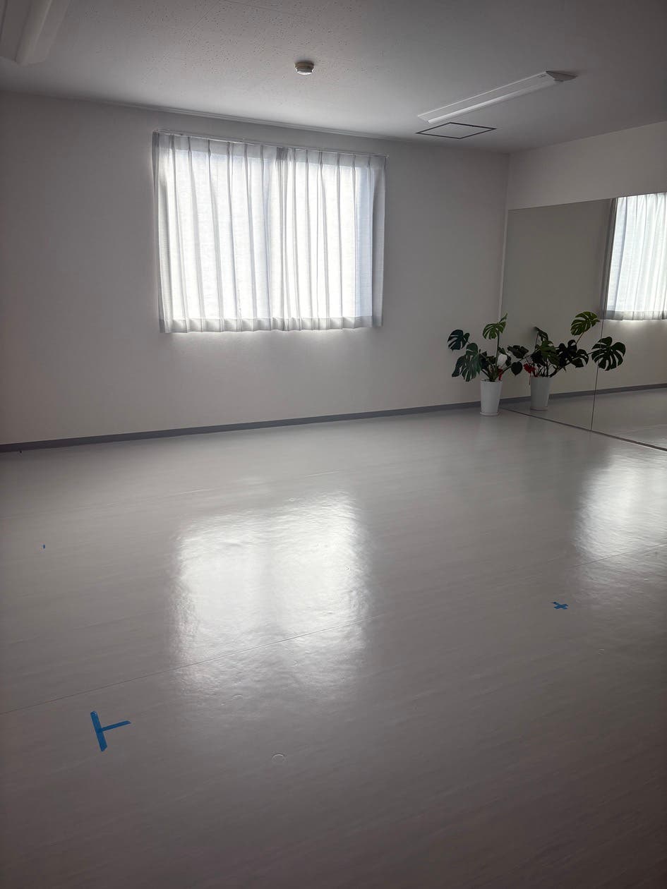 ⭐️NEWオープンキャンペーン⭐️今だけご利用料半額‼️仲町台駅徒歩1分❗️広さ40㎡、幅4m高さ190cmの大型鏡の写真9