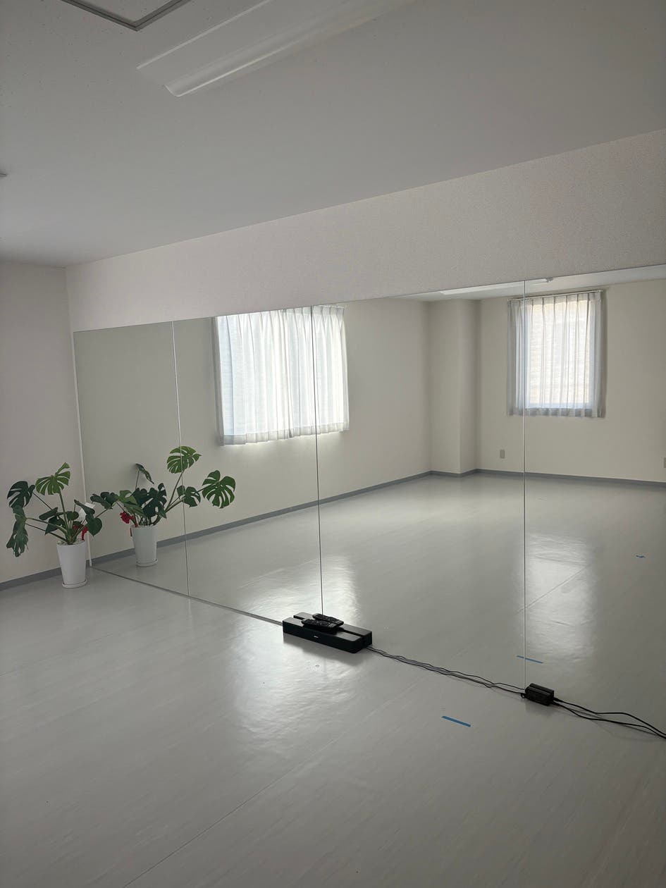 ⭐️NEWオープンキャンペーン⭐️今だけご利用料半額‼️仲町台駅徒歩1分❗️広さ40㎡、幅4m高さ190cmの大型鏡の写真13