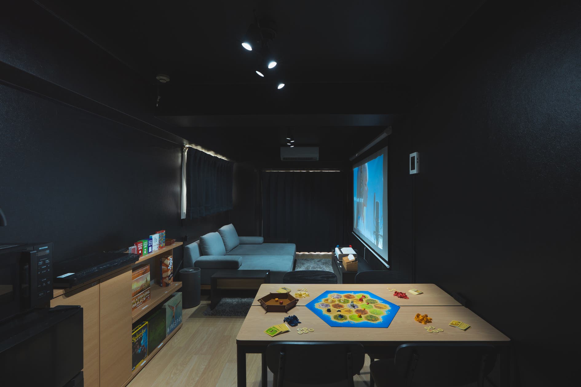 スペモ🎬クリスマス🎄学割🧑‍🎓プロジェクター🎦映画鑑賞🍿ゲーム🎮️デート💖789_CINEMA新宿御苑前の写真2