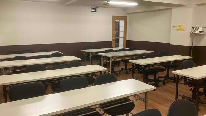 澤田聖徳ビル 5A会議室 関内駅徒歩3分 wifi完備 30名様までご利用可の格安貸会議室です。の写真2