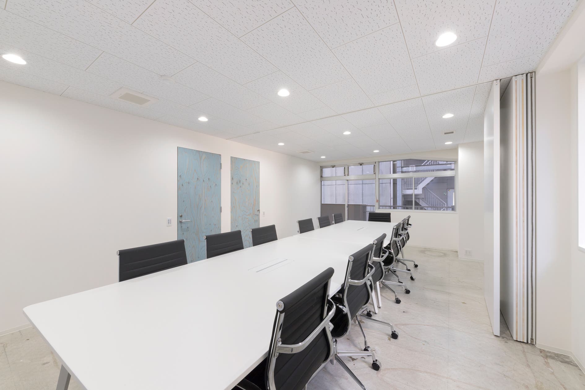 北四番丁駅から徒歩3分の会議室/ワークショップや研修などにも便利の写真1