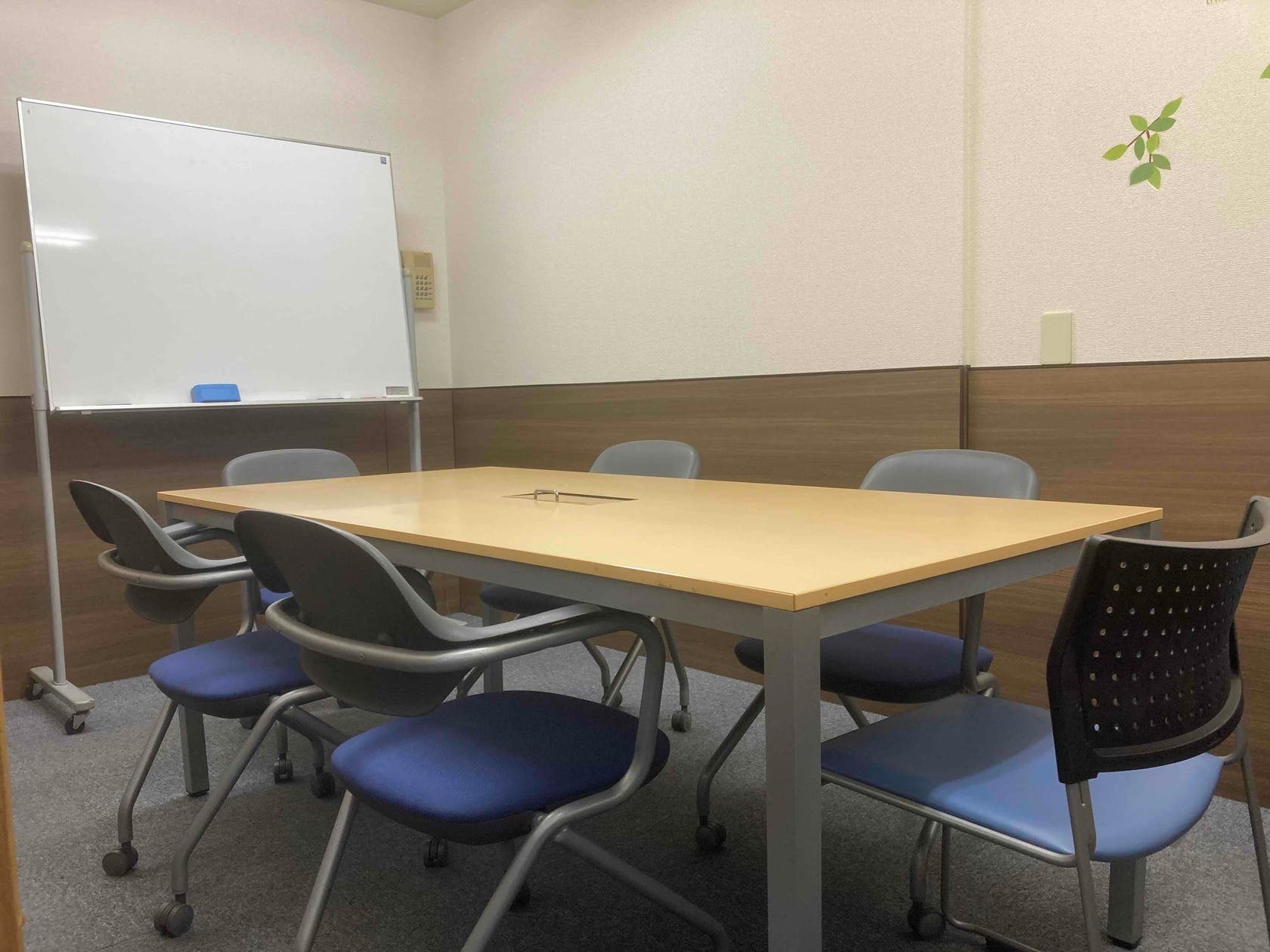 澤田聖徳ビル H会議室 関内駅徒歩3分 の写真1