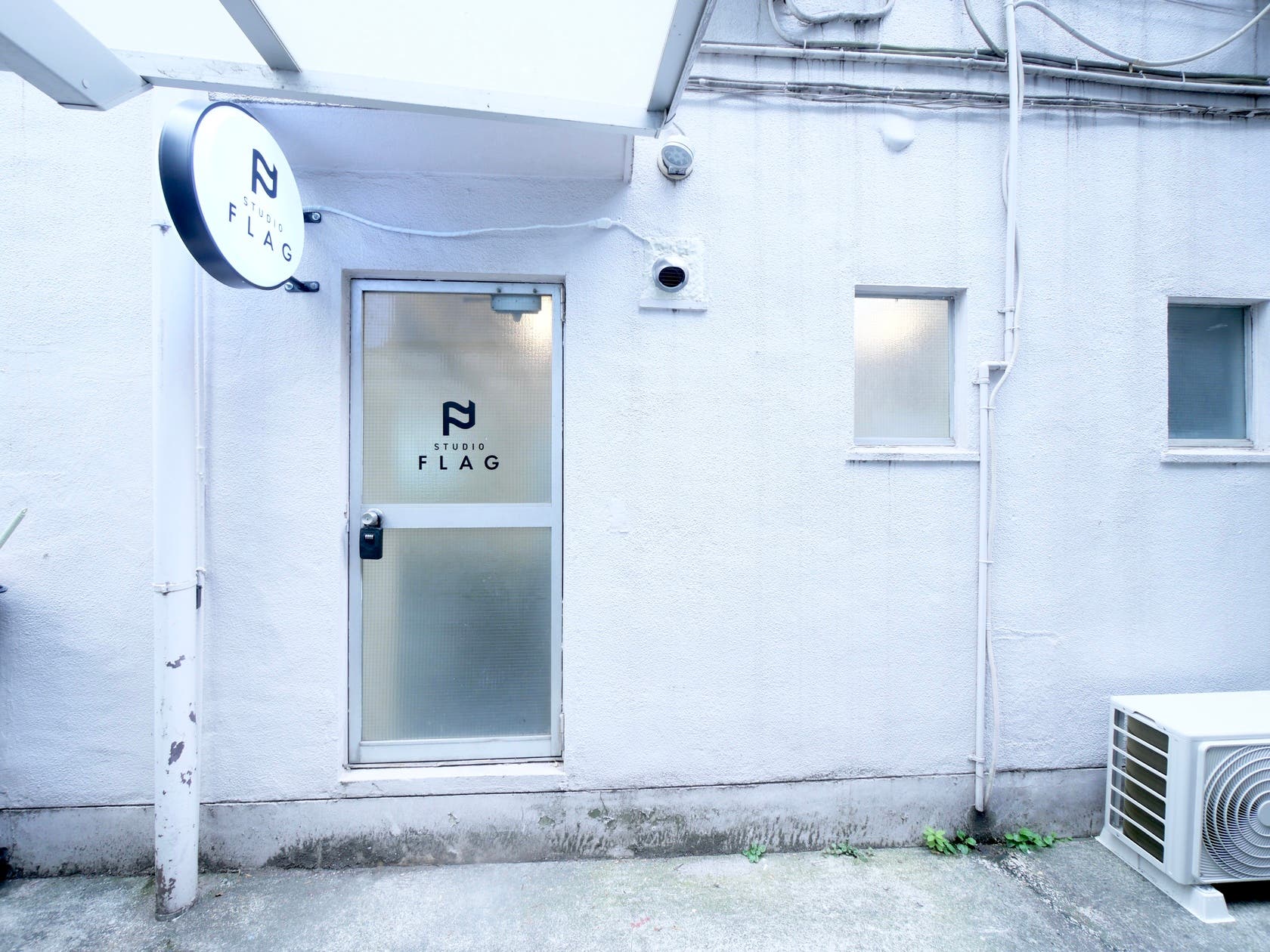 【新中野駅10秒】超駅近｜地域最安｜44平米｜天井高く開放的｜10人で余裕｜LED照明｜WiFi｜ヨガマット｜バレエバー🩰の写真27