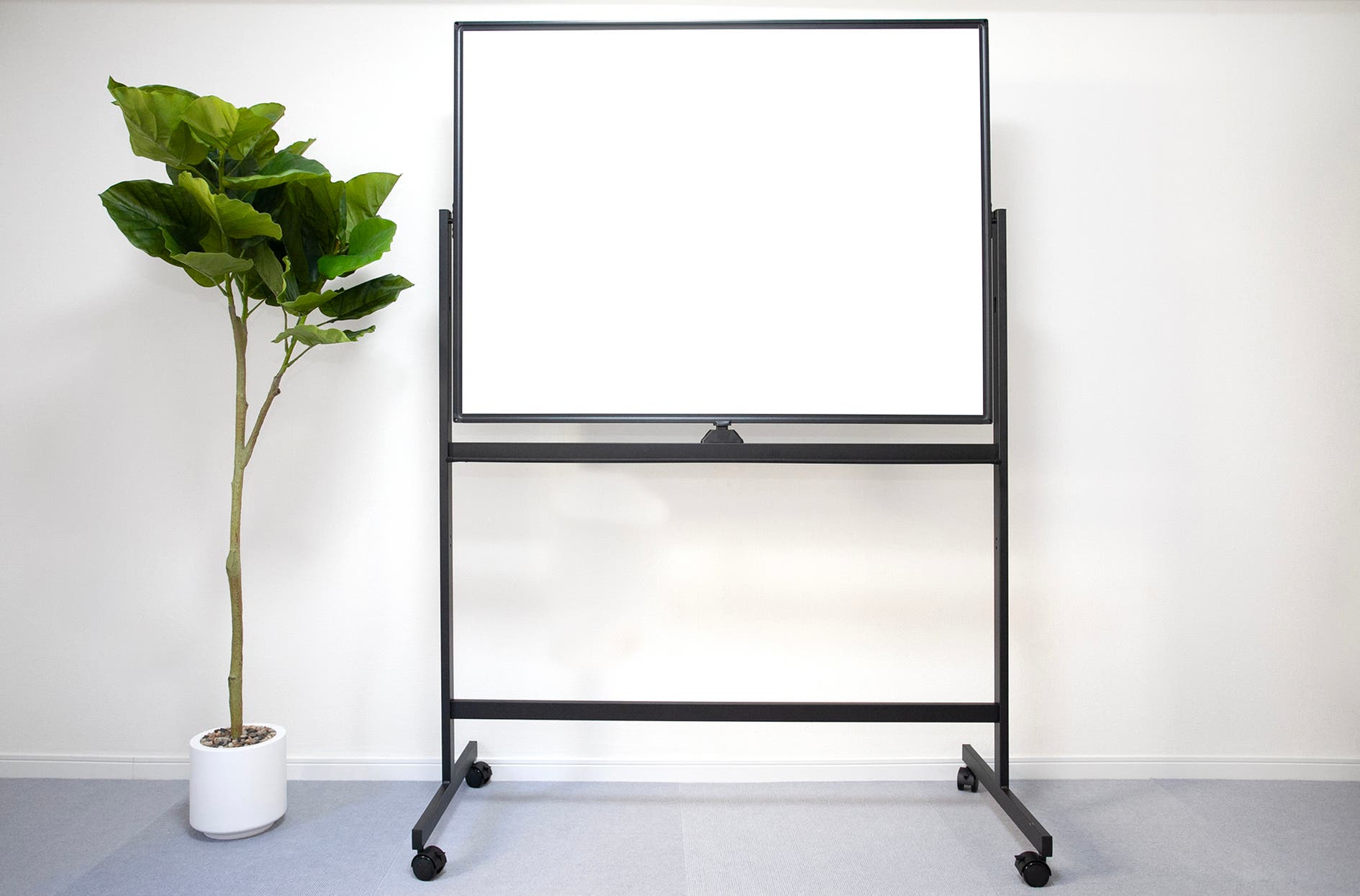 池袋駅東口徒歩４分/毎日清掃/12名収容/会議/セミナー/面接/オンライン利用/撮影/整体/配信/ボードゲーム/交流会/推し活の写真17