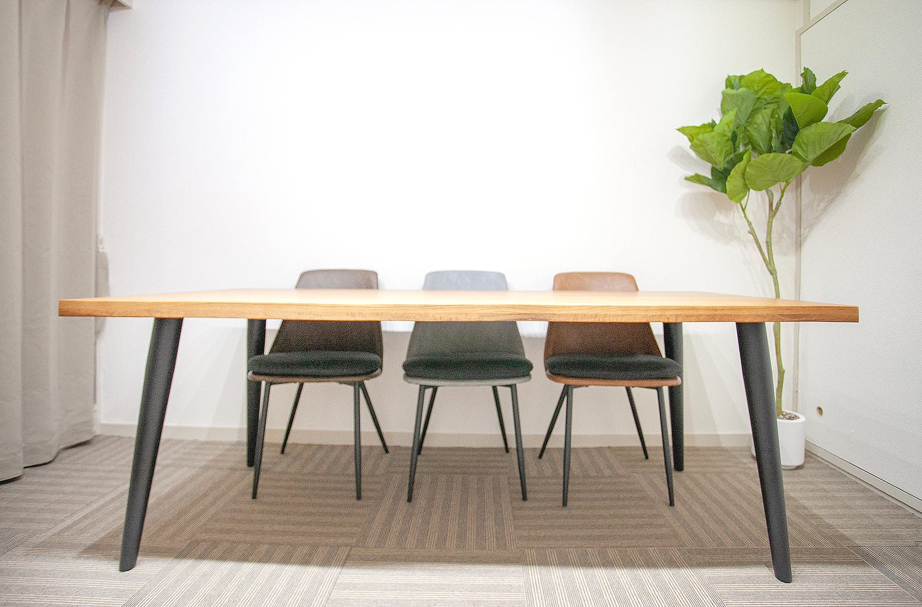 池袋駅東口徒歩４分/毎日清掃/10名収容/会議/セミナー/面接/オンライン利用/撮影/整体/配信/ボードゲーム/交流会/推し活の写真15