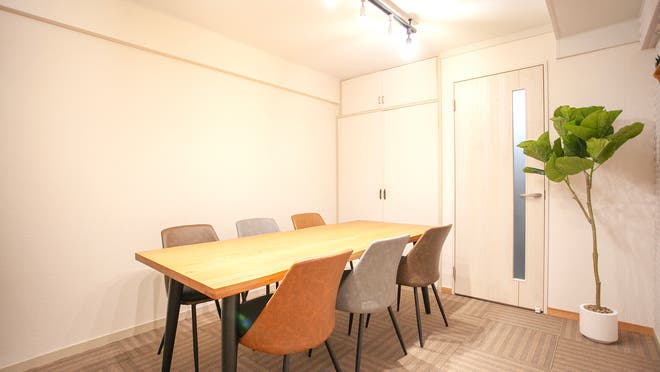 池袋駅東口徒歩4分/毎日清掃/10名収容/会議/セミナー/面接/オンライン利用/撮影/整体/配信/ボードゲーム/交流会/推し活の写真16