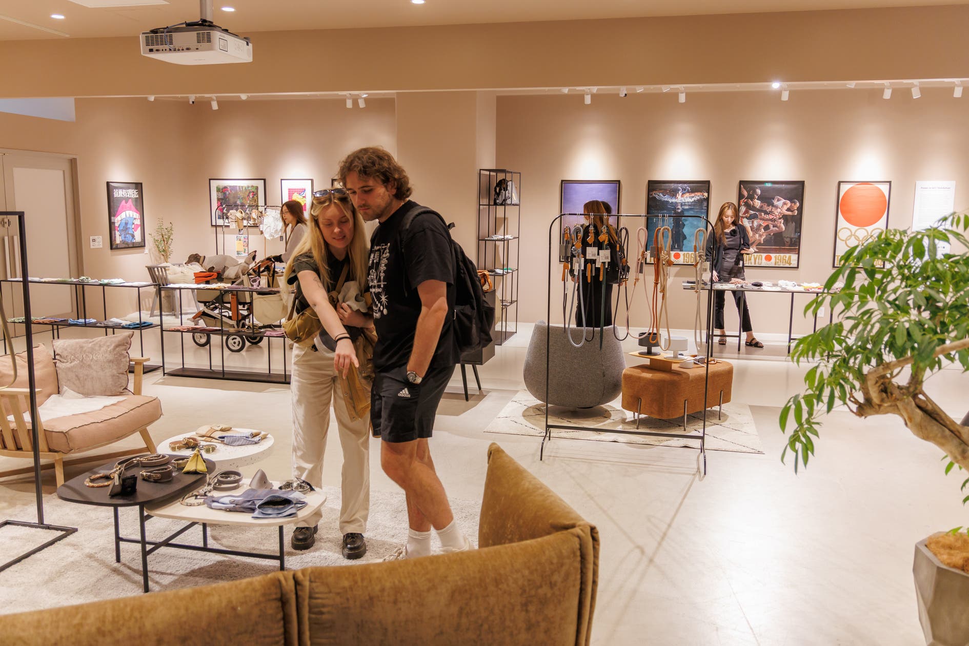 【心斎橋駅直結 PARCO 4F】アート×ラグジュアリーのプレミアム空間。POPUP/展示会/VIPパーティーに最適の写真18