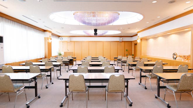 広々、豪華絢爛な会議、研修室!他の用途も可能です。の写真1