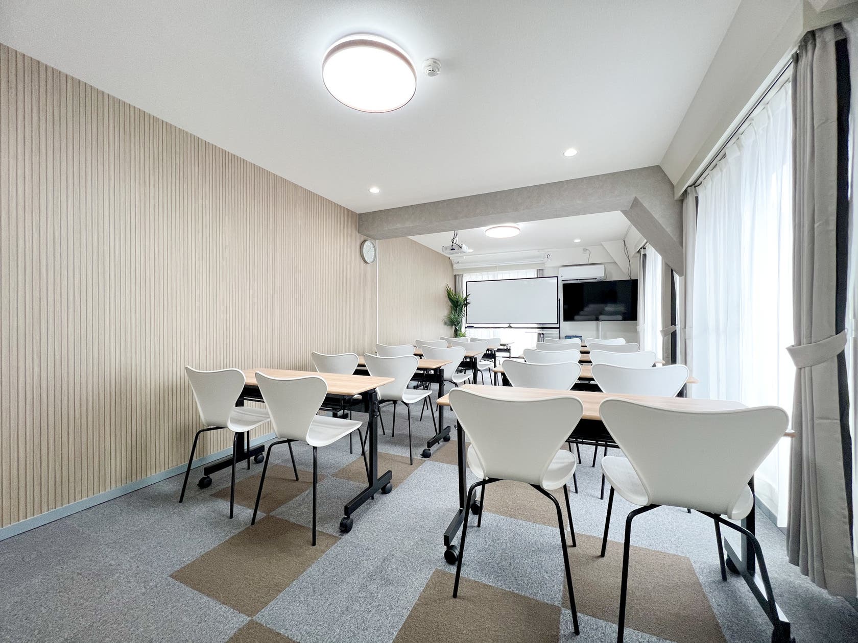 💎上質空間💎東銀座3分/銀座7分　30名収容、会議・面接・撮影・整体・セミナー・研修・サロン・光回線・全設備無料・24Hの写真7