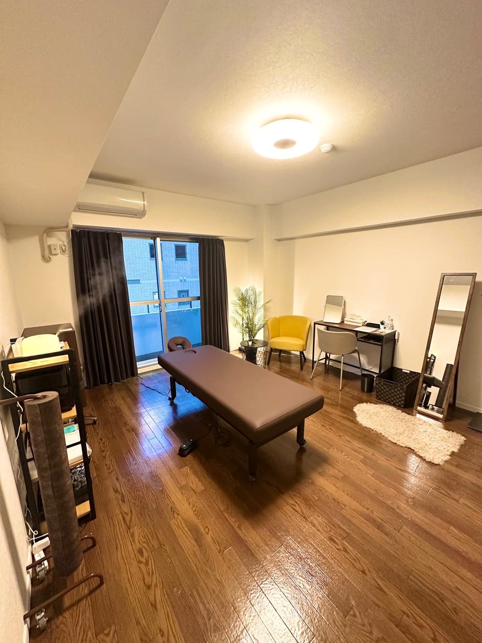 相模大野NEWオープン！濡れずに行ける駅近レンタルサロン✨️エレベーター、電動昇降ベッド有りの写真16