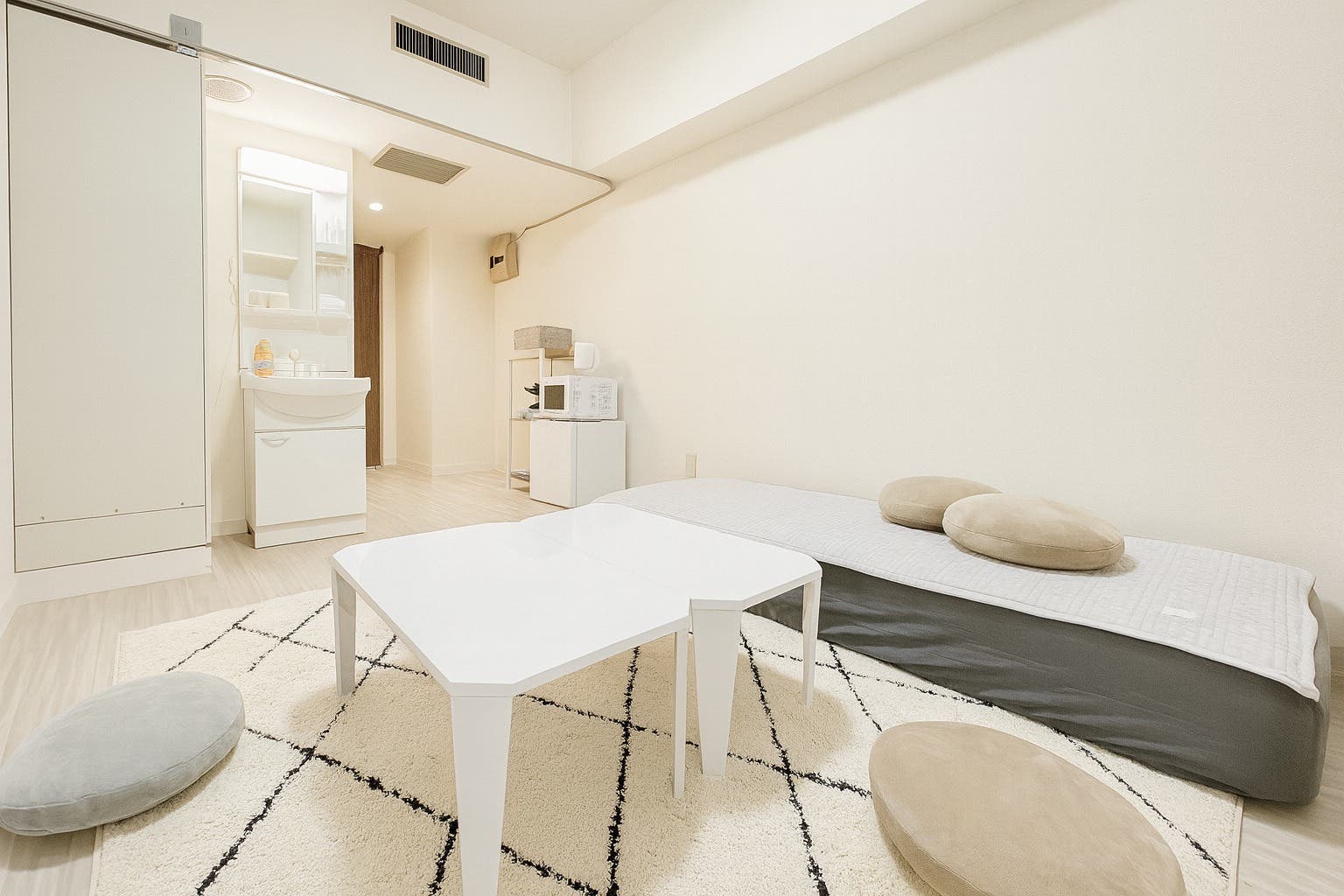 女子会・おこもり会に最適💐くつろぎのおしゃれおうちスペースの写真3