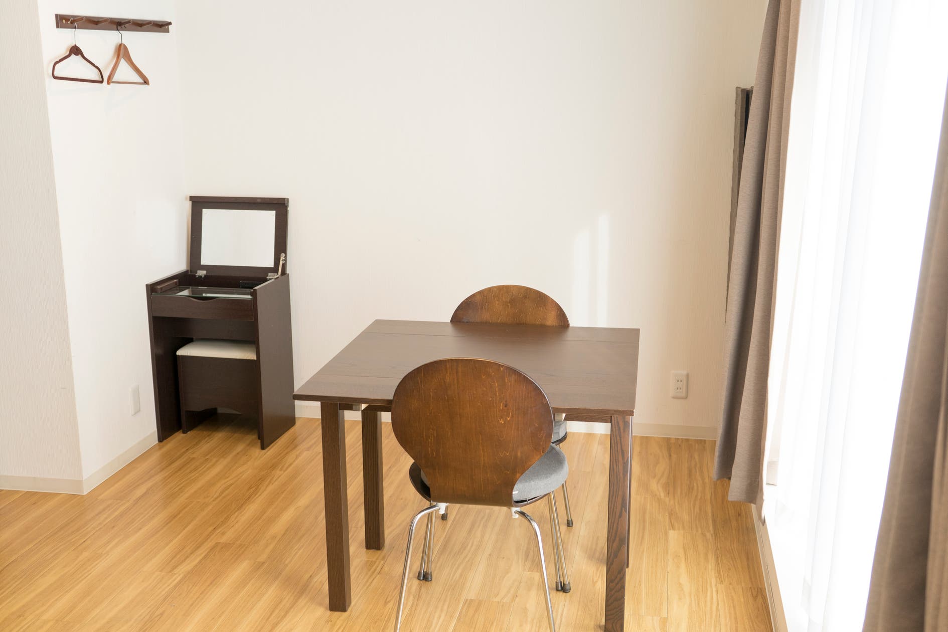 駅徒歩2分　青山の超一等地　清掃後のきれいなお部屋を提供しますの写真3