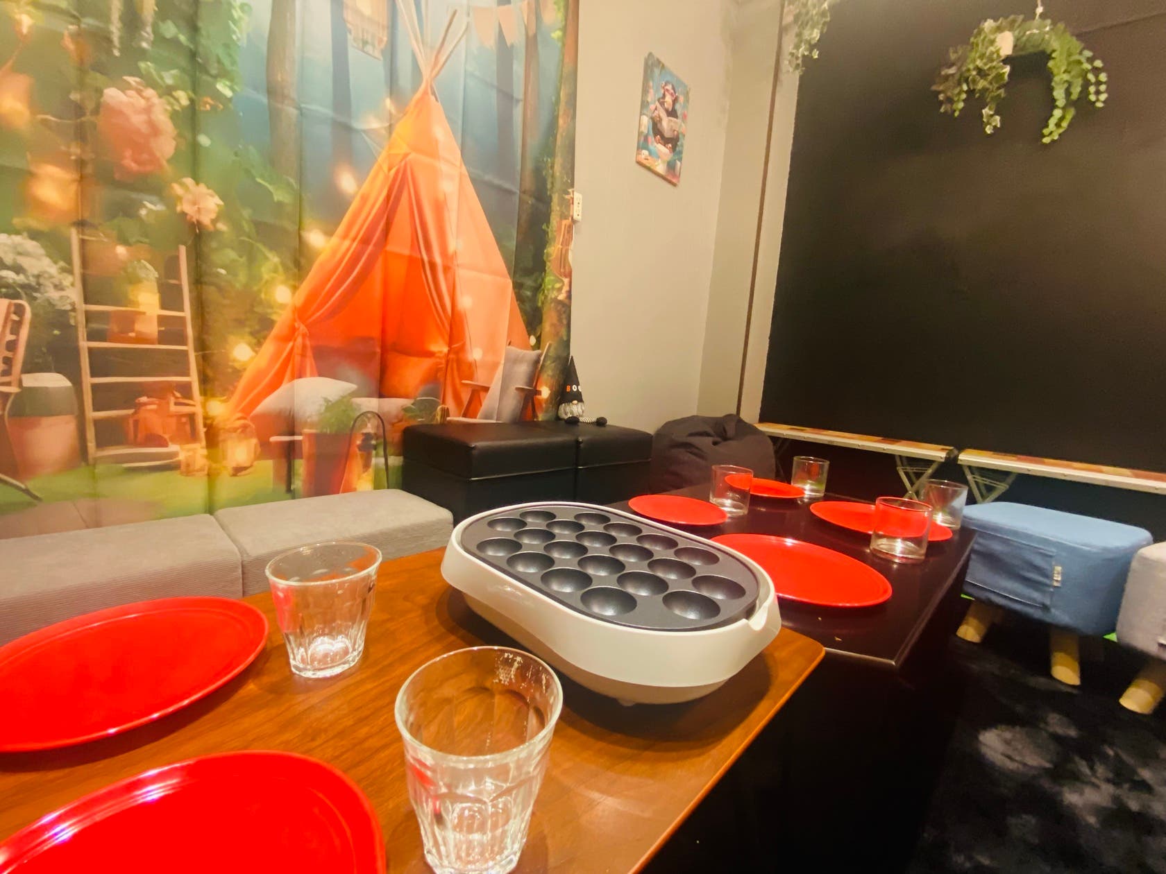 十三駅から徒歩2分✨大人気ゲーム機🎮女子会💗カラオケ🎤パーティー🎉推し活🌟タコパ🐙鍋パ🍲24H🏪の写真2