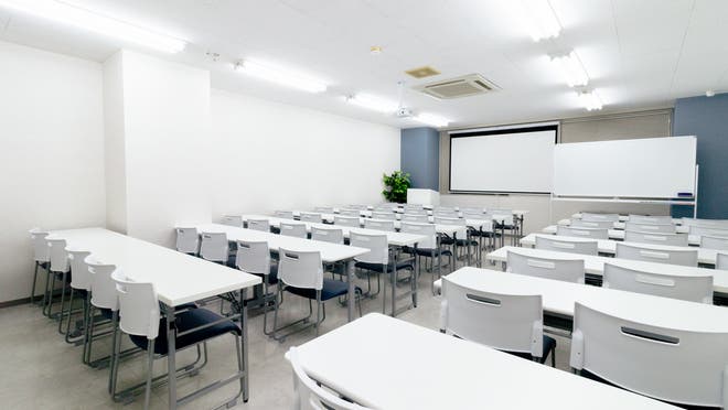 【北海道大学正門目の前!札幌駅徒歩3分!定員56名!】プロジェクター・高速WiFi全て無料!ふれあい貸し会議室 札幌No152の写真2