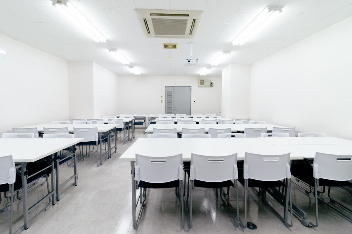 【北海道大学正門目の前！札幌駅徒歩3分！定員56名！】プロジェクター・高速WiFi全て無料！ふれあい貸し会議室 札幌No152の写真9