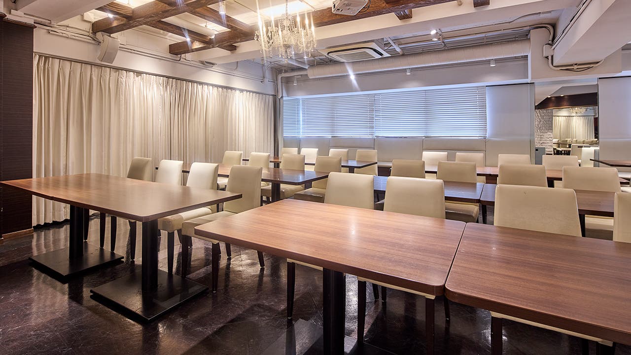 【名古屋駅西口徒歩2分 / 最大110名】無料 Wi-Fi・プロジェクター / 研修・会議・セミナーの写真2