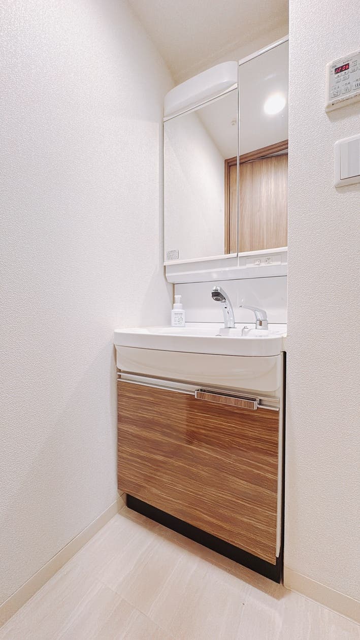 【女性施術者専用サロン】完全個室のエステ、リラク、マッサージ専用ルーム。梅田からもアクセス良好。中津駅から徒歩5分。の写真8