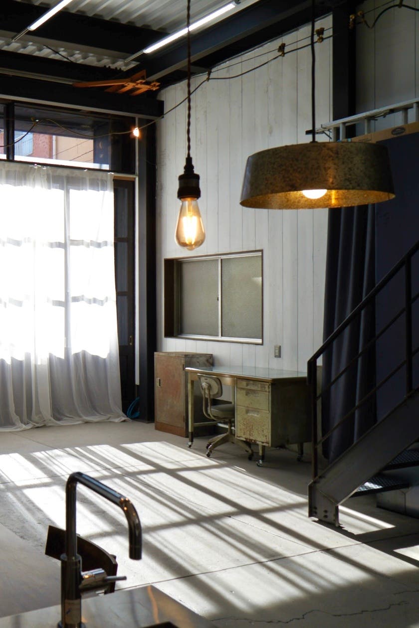 鉄工所をリノベーションして生まれたフォトスタジオの写真3