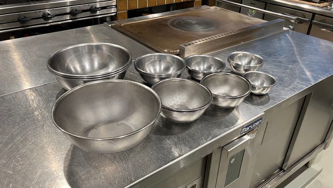 【丸太町駅から徒歩7分!】≪飲食店営業許可付き本格厨房×客席付き!25名対応のおしゃれ空間!≫の写真25