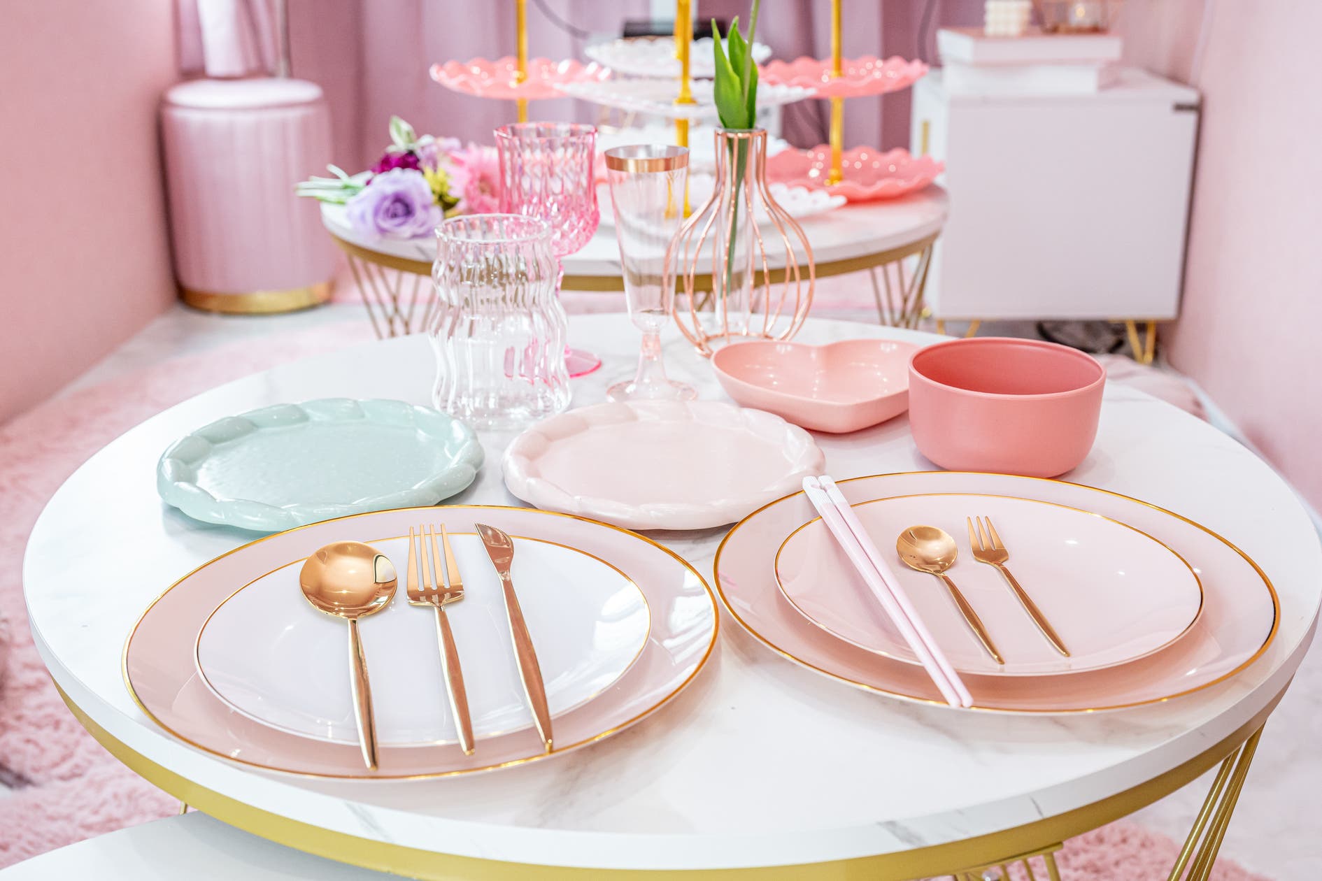 NEW🎉🎀映え確定💗韓国カフェ風ピンクインテリア💗北松戸４分💎女子会/誕生日会/推し活/プロジェクター📽️24時間🆗の写真20