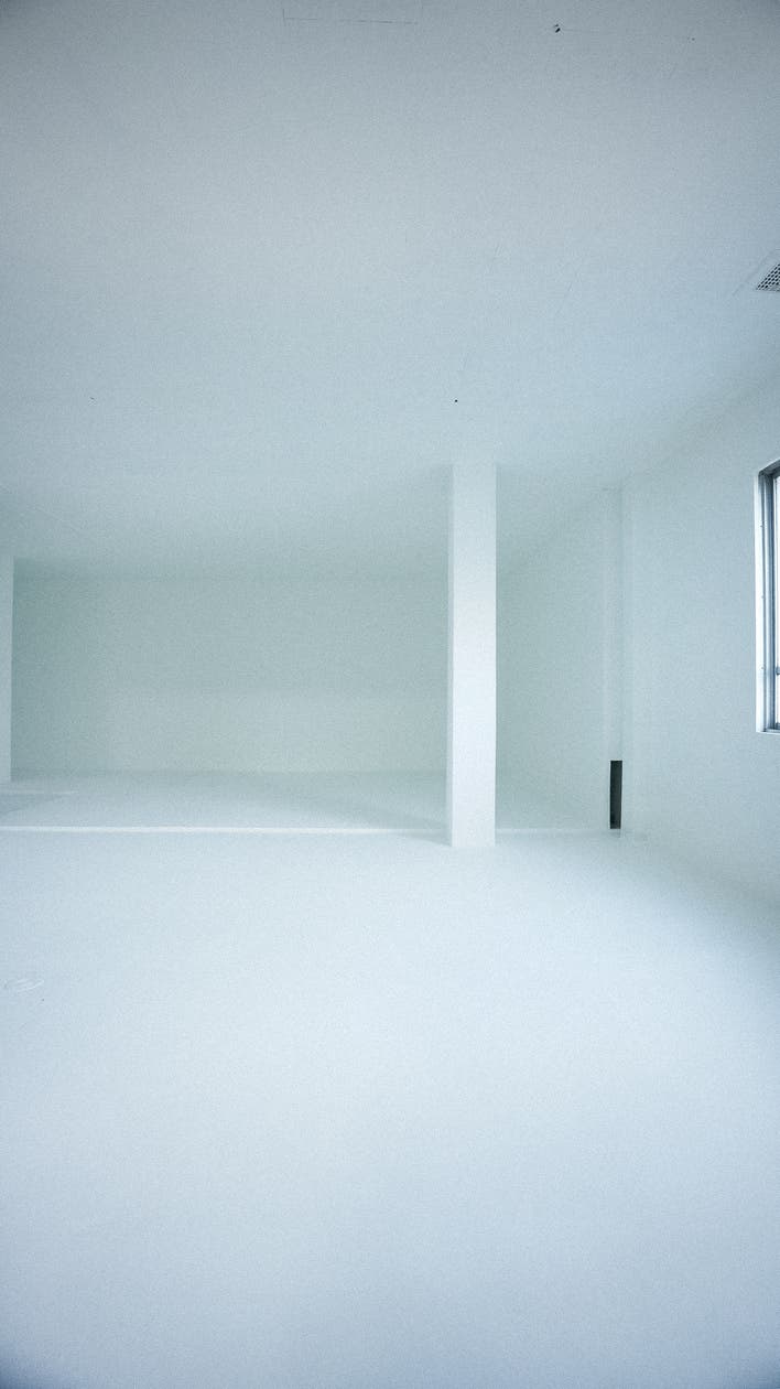 【城下駅徒歩3分】白ホリスタジオ｜貸し出し機材多数｜ポートレートの写真3