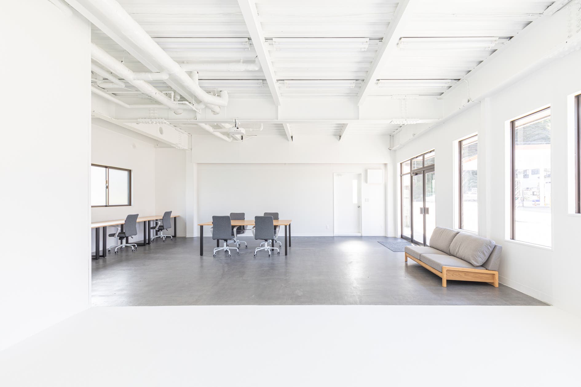 都留スタジオ – シロホリスタジオの写真3