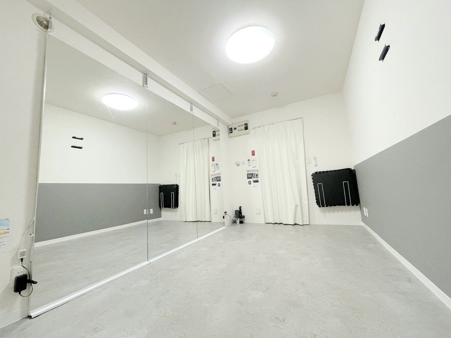 【白金高輪・都内最大級のコスパ】&lt;SALE&gt;大型鏡/24時間営業/1h〜/備品全て無料/ダンス・個人レッスン・演劇・撮影の写真2