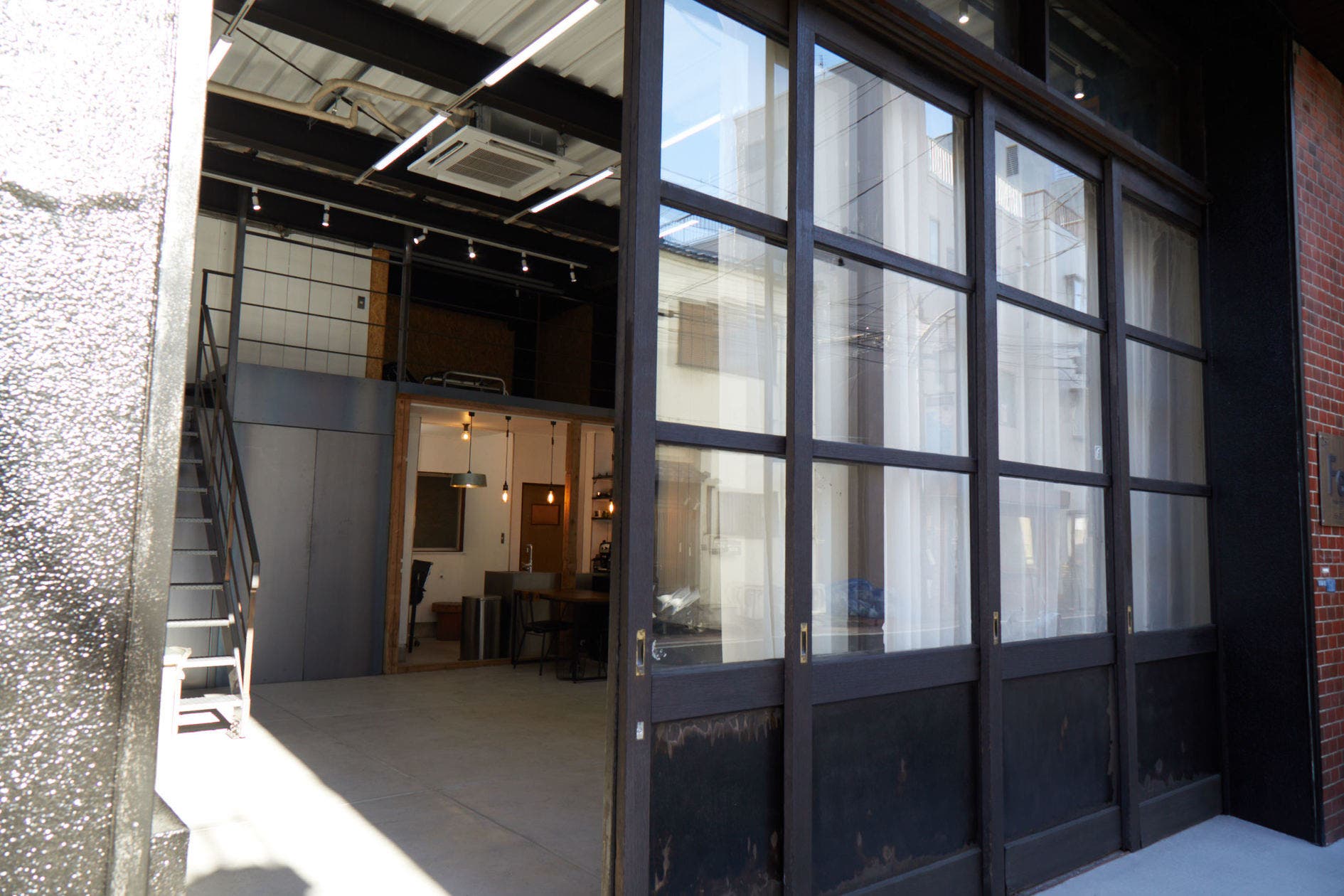 鉄工所をリノベーションして生まれたフォトスタジオの写真24