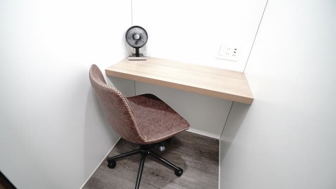 <ワクバコ心斎橋No.3>完全個室ワークブース💼24時間営業⏰光Wi-Fi📶電源🔌テレワーク/ZOOM/面接/自習/作業の写真1