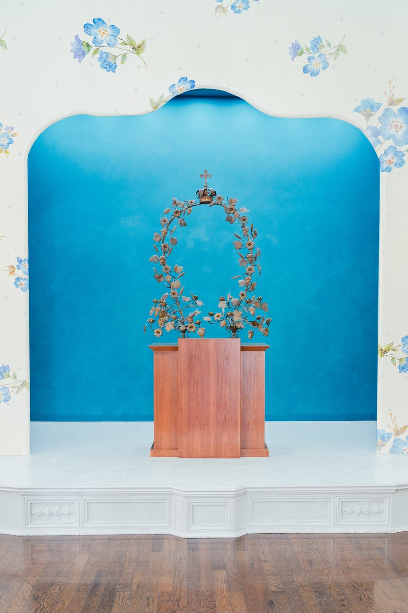 チャペルの荘厳さ、シンメトリーな天井や自然光を活かしたスタジオ。舞台常設。の写真9