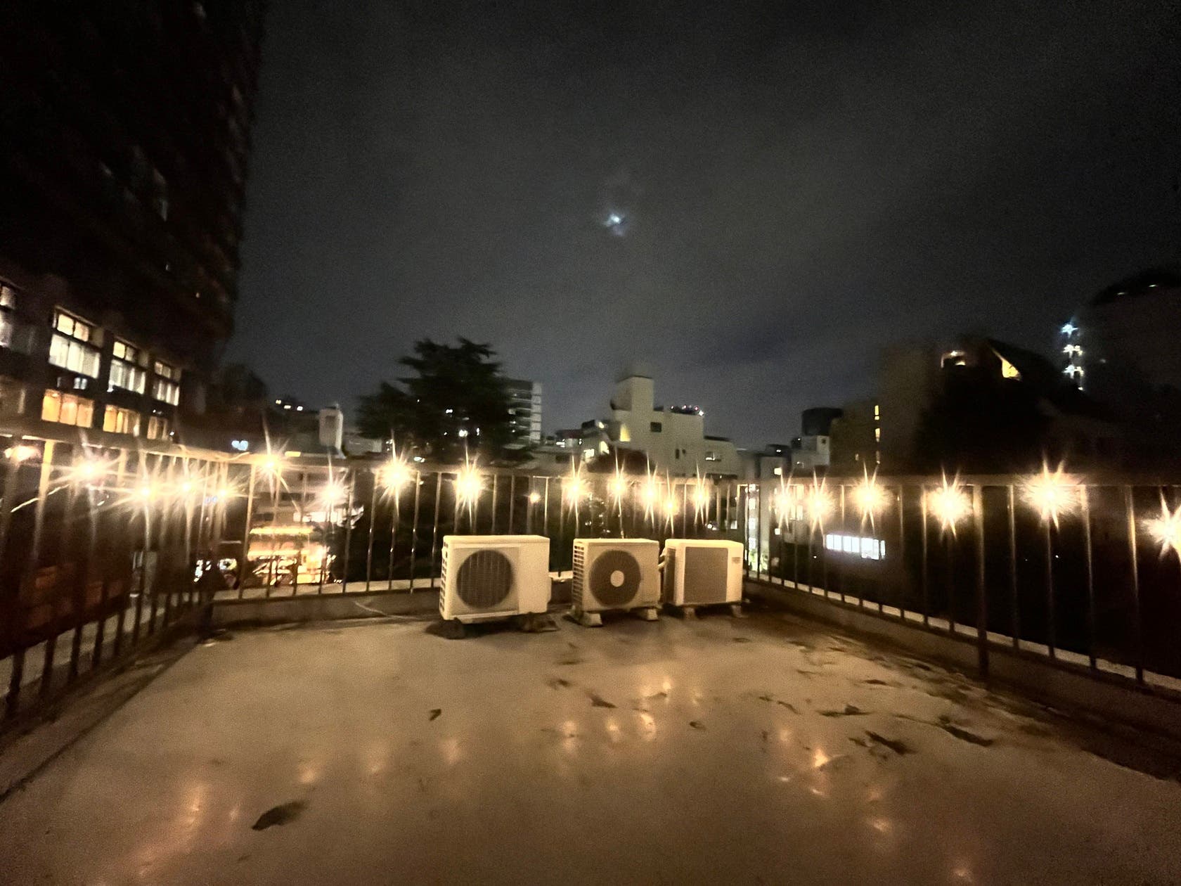 [神保町・九段下５分]飲み会/鑑賞会に。屋上利用OK wifi完備 子供ペット歓迎の写真2