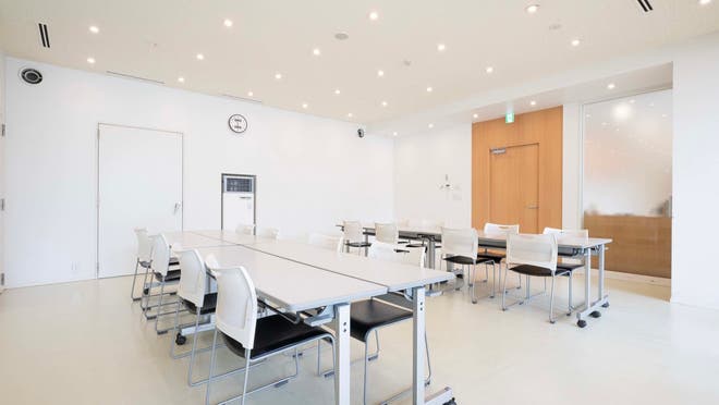 <神山レンタルスタジオ>渋谷神山町/奥渋エリア✨大型鏡💃ヨガマット🧘♀️更衣室👚ダンス/撮影/レッスン/会議/セミナーの写真9