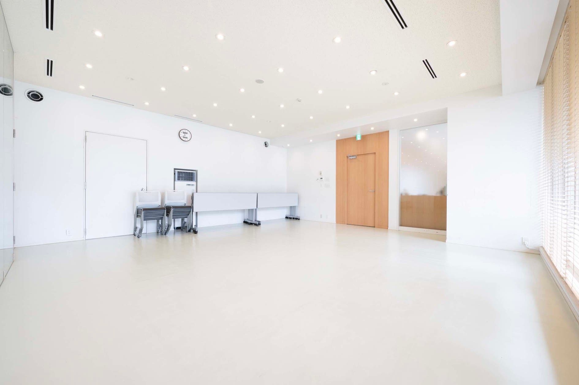 ＜神山レンタルスタジオ＞渋谷神山町/奥渋エリア✨大型鏡💃ヨガマット🧘‍♀️更衣室👚ダンス/撮影/レッスン/会議/セミナーの写真13