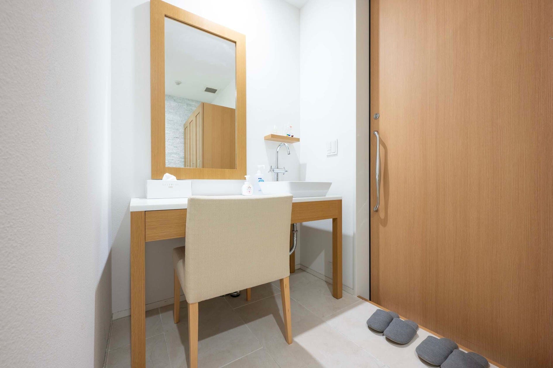 ＜神山レンタルスタジオ＞渋谷神山町/奥渋エリア✨大型鏡💃ヨガマット🧘‍♀️更衣室👚ダンス/撮影/レッスン/会議/セミナーの写真23