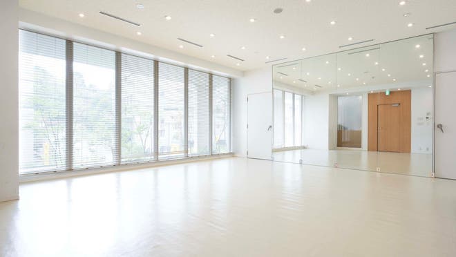 <神山レンタルスタジオ>渋谷神山町/奥渋エリア✨大型鏡💃ヨガマット🧘♀️更衣室👚ダンス/撮影/レッスン/会議/セミナーの写真14